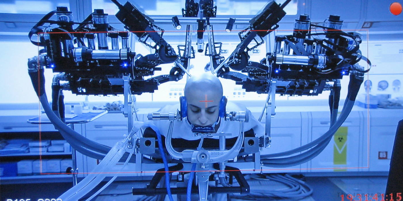 China develops AI-powered Robot “MicroNeuro” for Brain Surgery